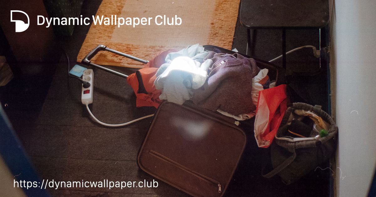 Travelling Mood - Dynamic Wallpaper Club