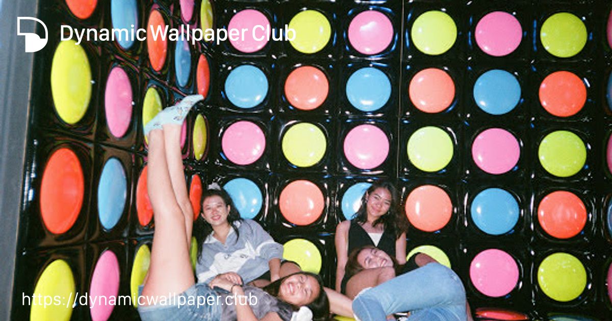 film - Dynamic Wallpaper Club