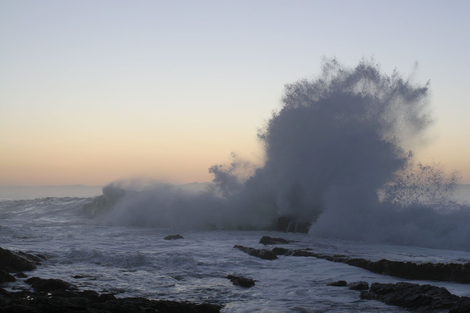 Hermanus - Dynamic Wallpaper Club