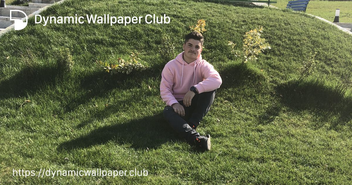 Lindi Haxhija - Dynamic Wallpaper Club