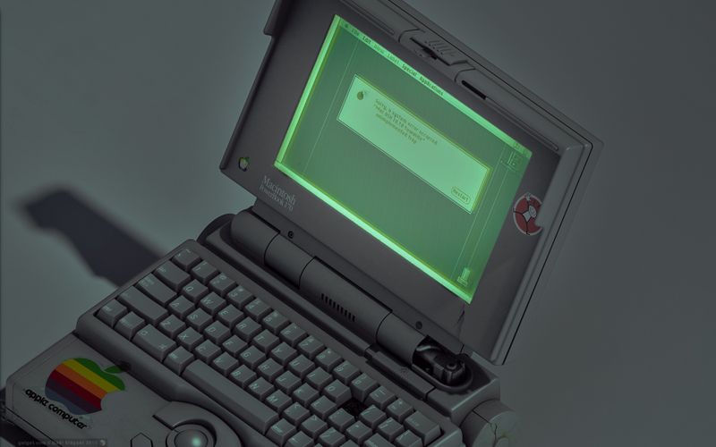 Macintosh - Dynamic Wallpaper Club